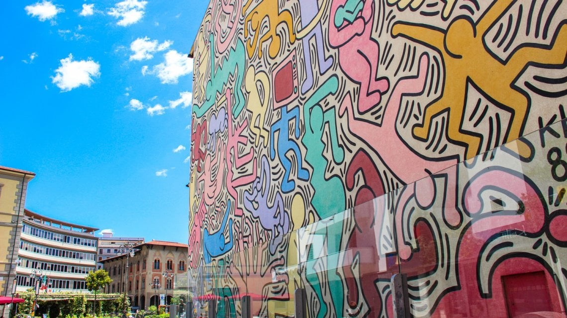 Per realizzare un murales sulla facciata di un edificio occorre ...